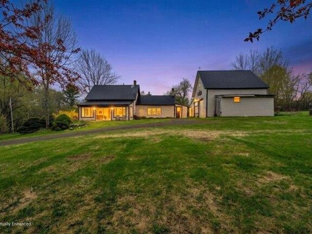 2 bedroom, Palmyra ME 04965 104237967