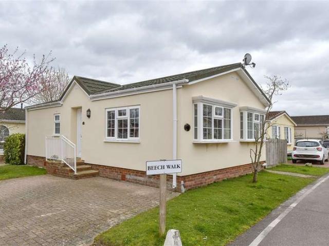 2 Bedroom Park Home Mobile Home