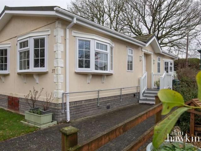 2 Bedroom Park Home Mobile Home