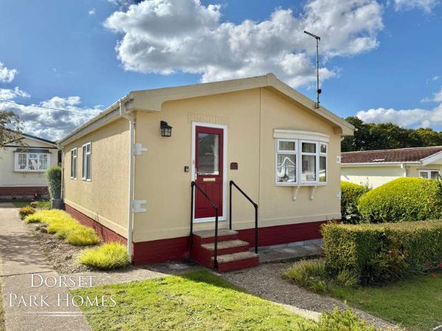 2 Bedroom Park Home Mobile Home