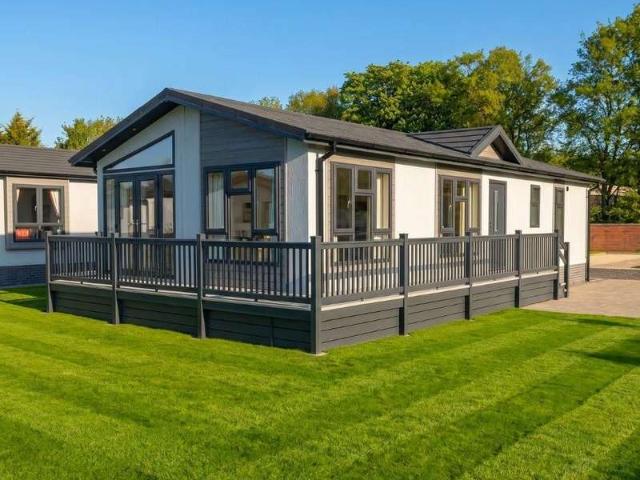 2 Bedroom Park Home Mobile Home
