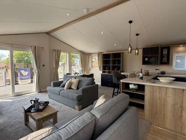 2 Bedroom Park Home Mobile Home