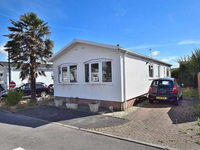 2 Bedroom Park Home Mobile Home