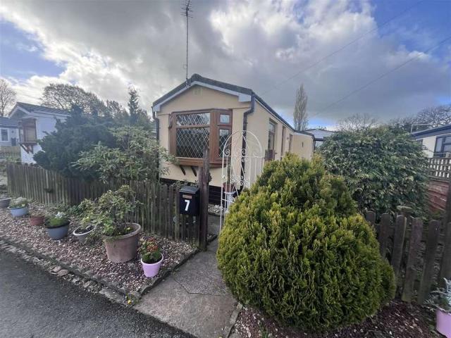 2 Bedroom Park Home Mobile Home