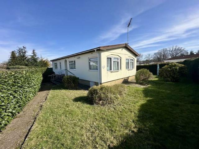 2 Bedroom Park Home Mobile Home