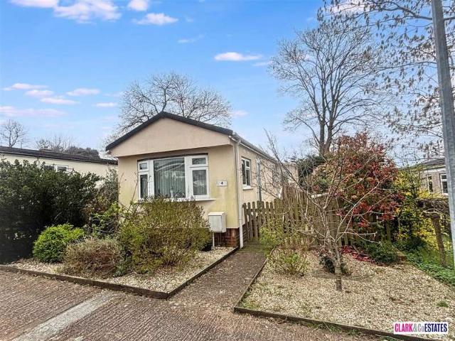 2 Bedroom Park Home Mobile Home