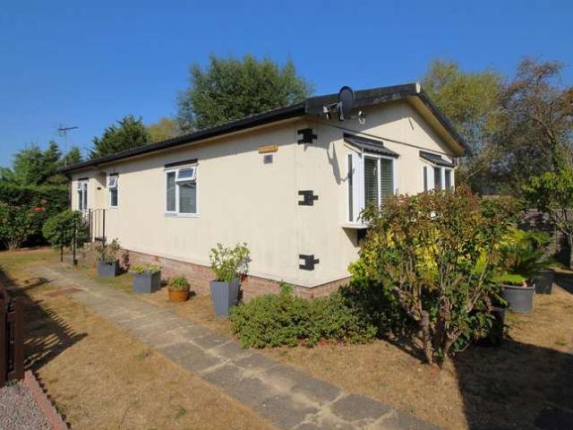 2 Bedroom Park Home Mobile Home