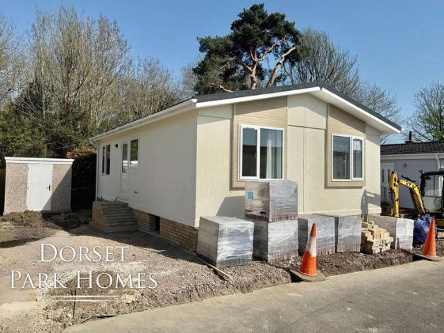2 Bedroom Park Home Mobile Home