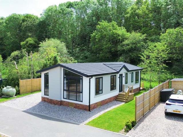 2 Bedroom Park Home Mobile Home
