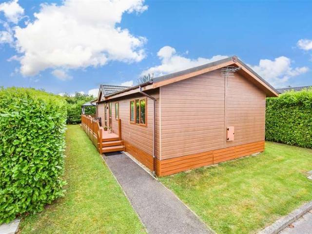 2 Bedroom Park Home Mobile Home