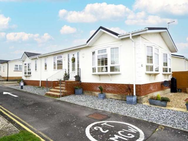 2 Bedroom Park Home Mobile Home