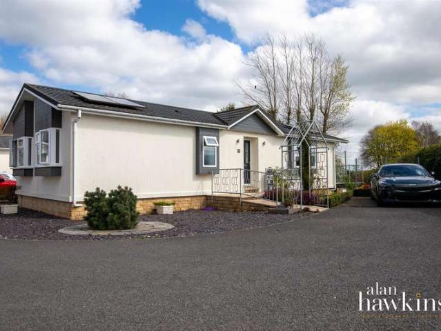 2 Bedroom Park Home Mobile Home