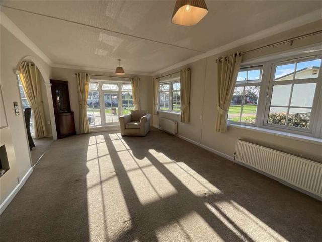 2 Bedroom Park Home Mobile Home