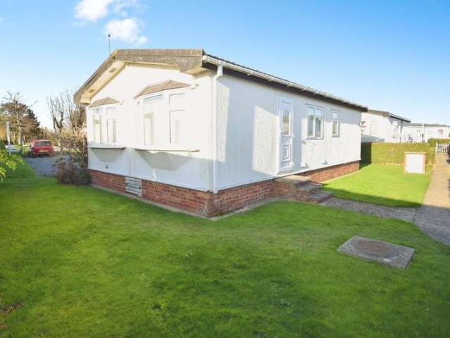 2 Bedroom Park Home Mobile Home