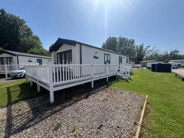 2 Bedroom Park Home Mobile Home