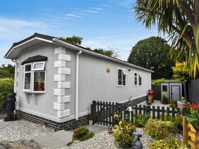 2 Bedroom Park Home Mobile Home