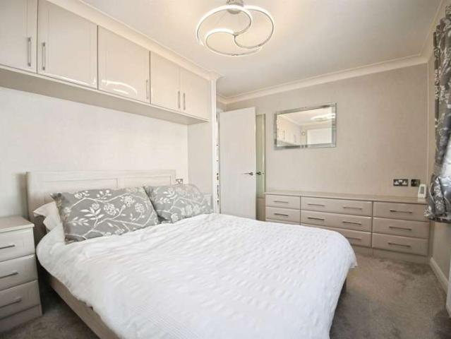 2 Bedroom Park Home Mobile Home