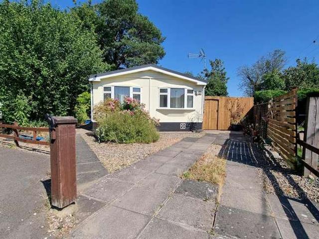 2 Bedroom Park Home Mobile Home