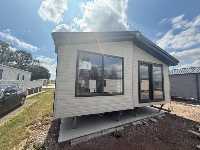 2 Bedroom Park Home Mobile Home