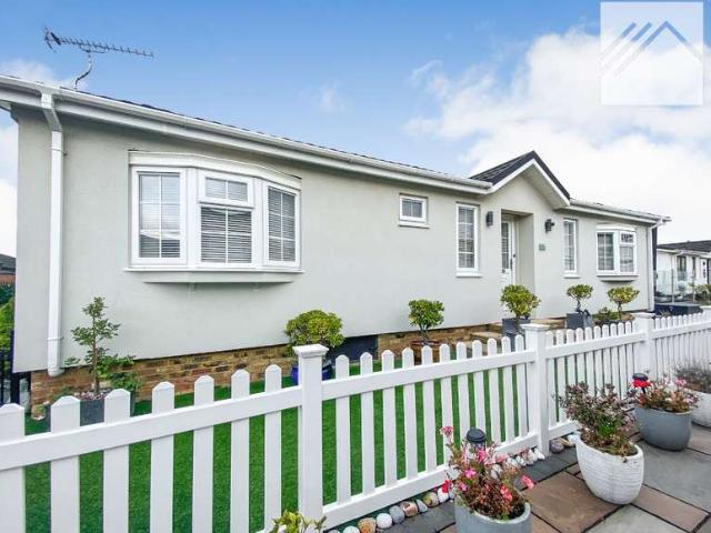 2 Bedroom Park Home Mobile Home