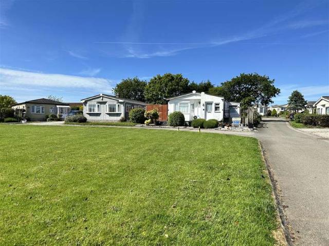 2 Bedroom Park Home Mobile Home