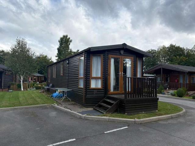 2 Bedroom Park Home Mobile Home