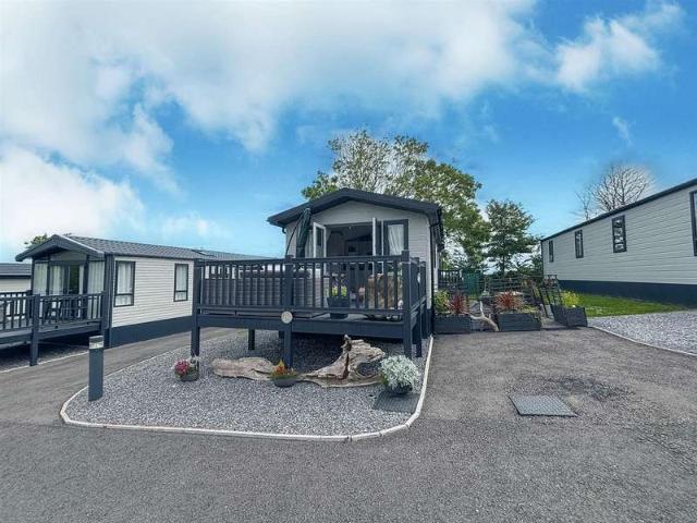 2 Bedroom Park Home Mobile Home