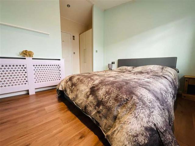 2 Bedroom Park Home Mobile Home