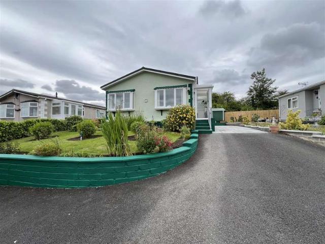 2 Bedroom Park Home Mobile Home