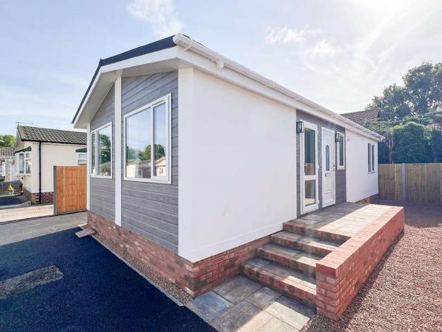 2 Bedroom Park Home Mobile Home