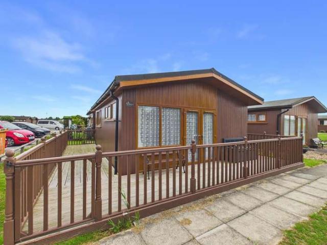 2 Bedroom Park Home Mobile Home