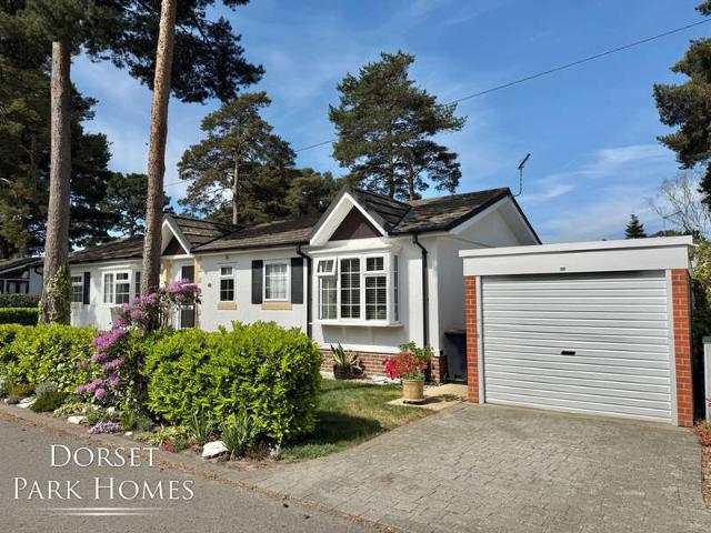 2 Bedroom Park Home Mobile Home