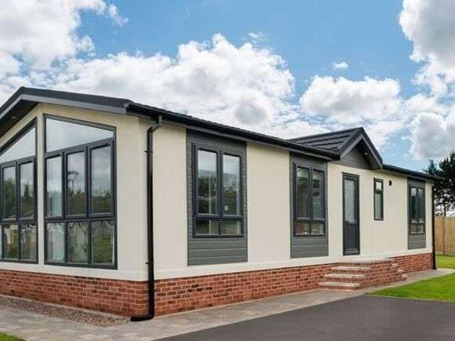 2 Bedroom Park Home Mobile Home