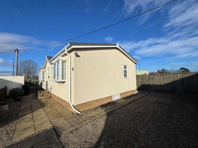 2 Bedroom Park Home Mobile Home