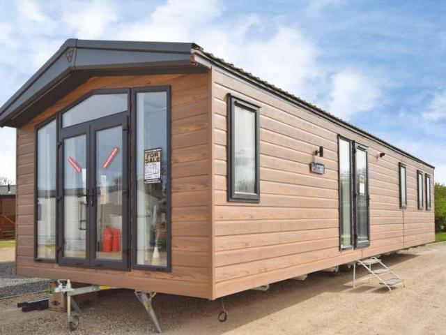 2 Bedroom Park Home Mobile Home