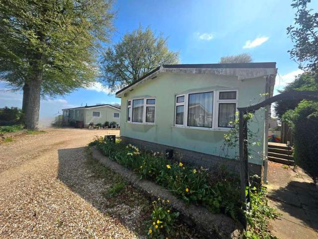 2 Bedroom Park Home Mobile Home