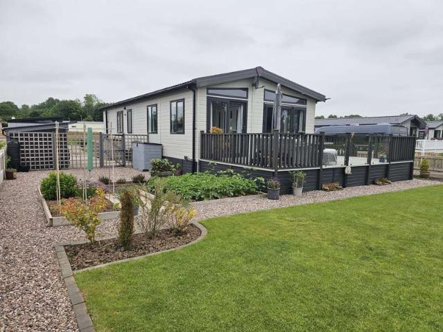 2 Bedroom Park Home Mobile Home