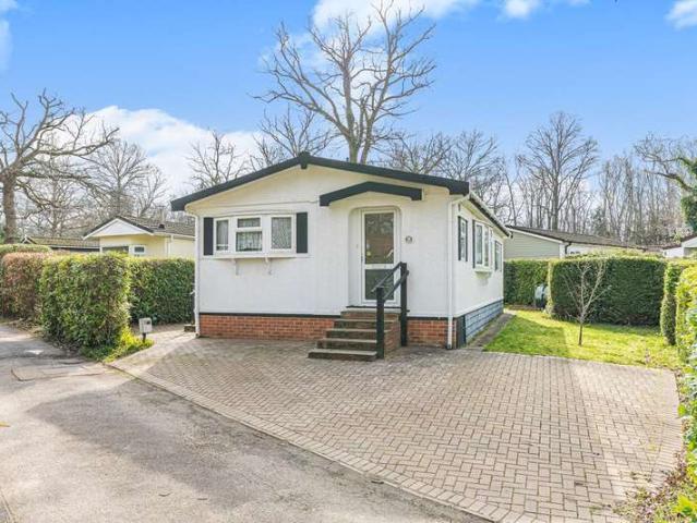 2 Bedroom Park Home Mobile Home