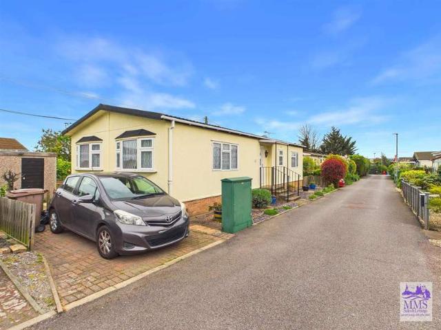 2 Bedroom Park Home Mobile Home