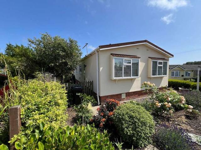 2 Bedroom Park Home Mobile Home
