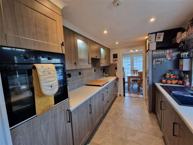 2 Bedroom Park Home Mobile Home