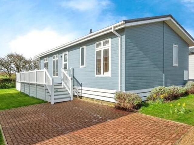 2 Bedroom Park Home For Sale In Mundesley