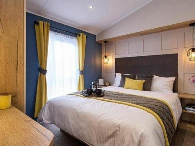2 Bedroom Park Home For Sale In Monksthorpe