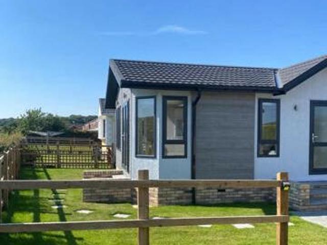 2 Bedroom Park Home For Sale In Norfolk