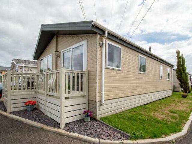 2 Bedroom Park Home For Sale In Norton, Gloucester