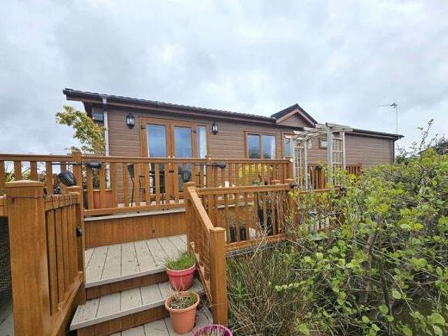 2 Bedroom Park Home For Sale In Orby Road, Skegness