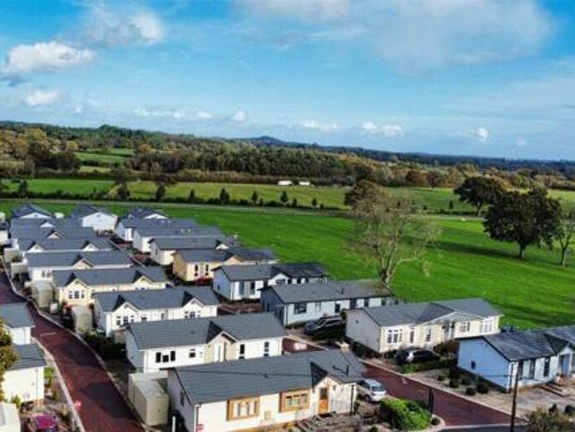 2 Bedroom Park Home For Sale In Organford