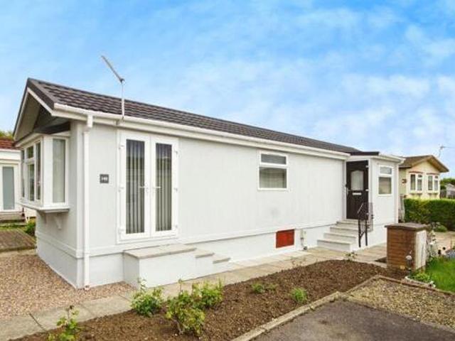 2 Bedroom Park Home For Sale In Almondsbury