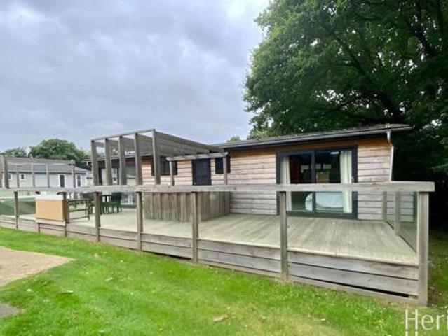 2 Bedroom Park Home For Sale In Bacton Road, North Walsham