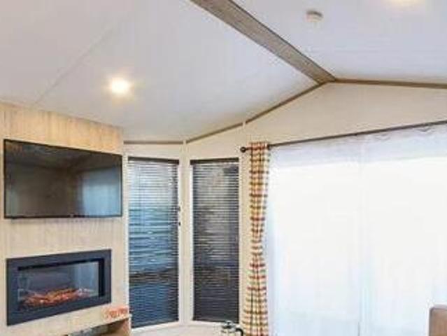 2 Bedroom Park Home For Sale In Bank Lane